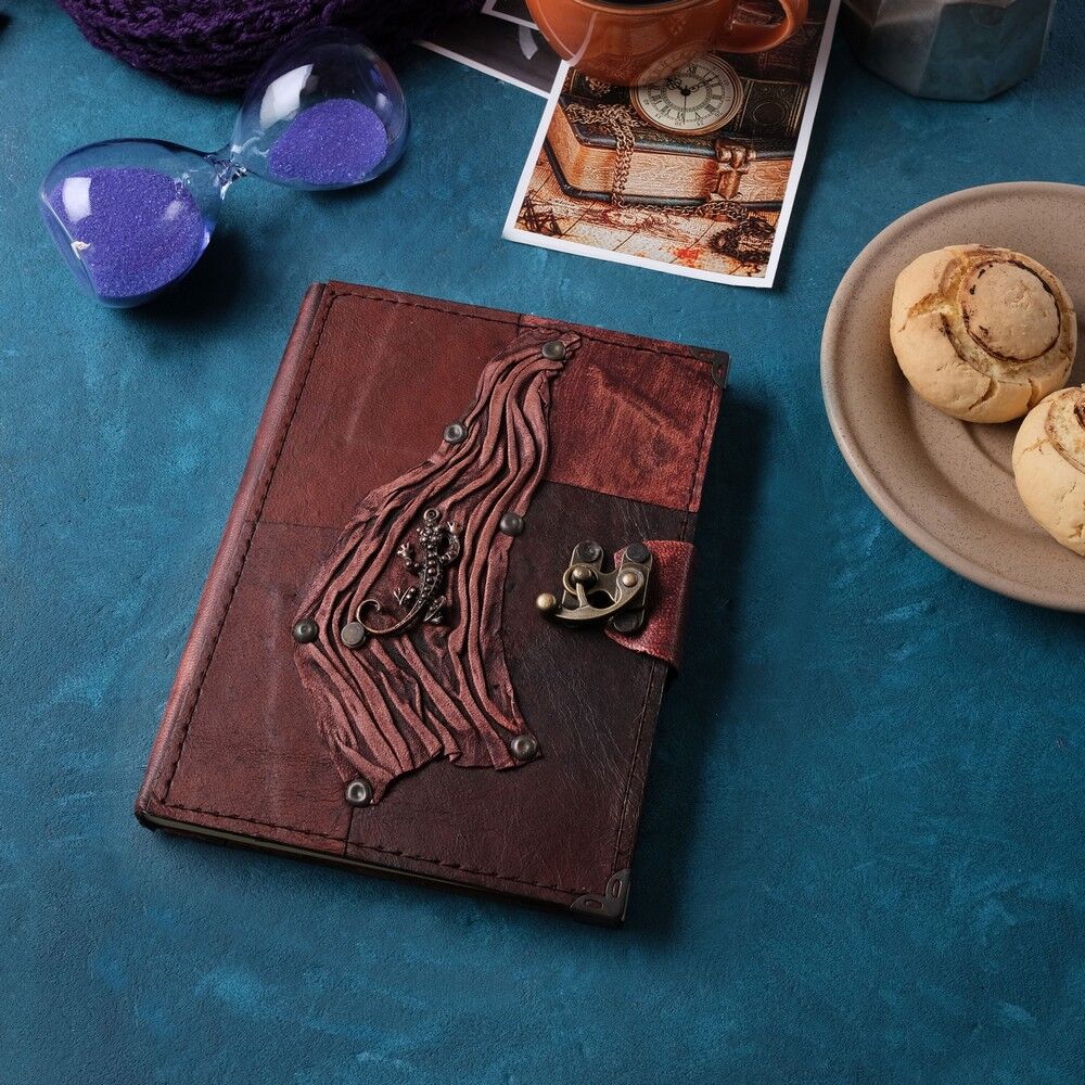 Lizard Themed Medium Leather Notebook - Myros